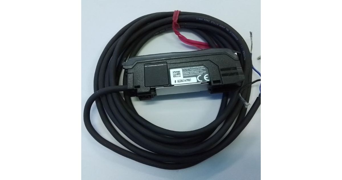 KEYENCE FS-N10 | Engineering Bee